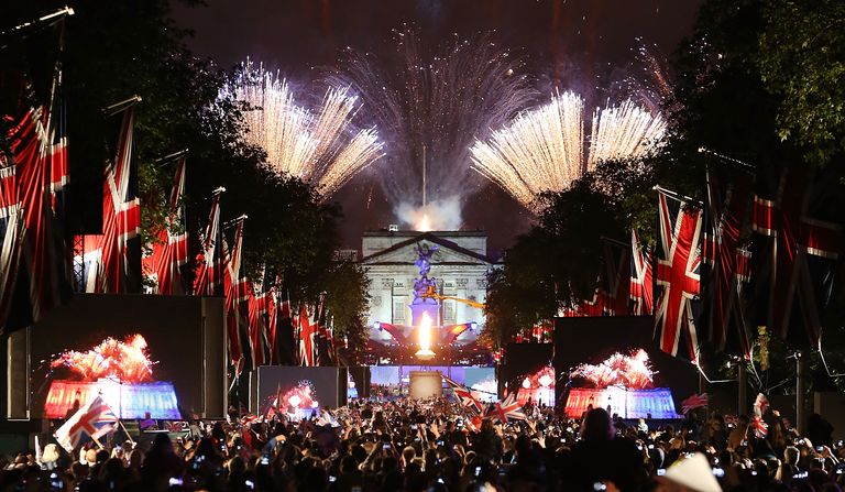 Queen’s Platinum Jubilee performers confirmed by source | Woman & Home