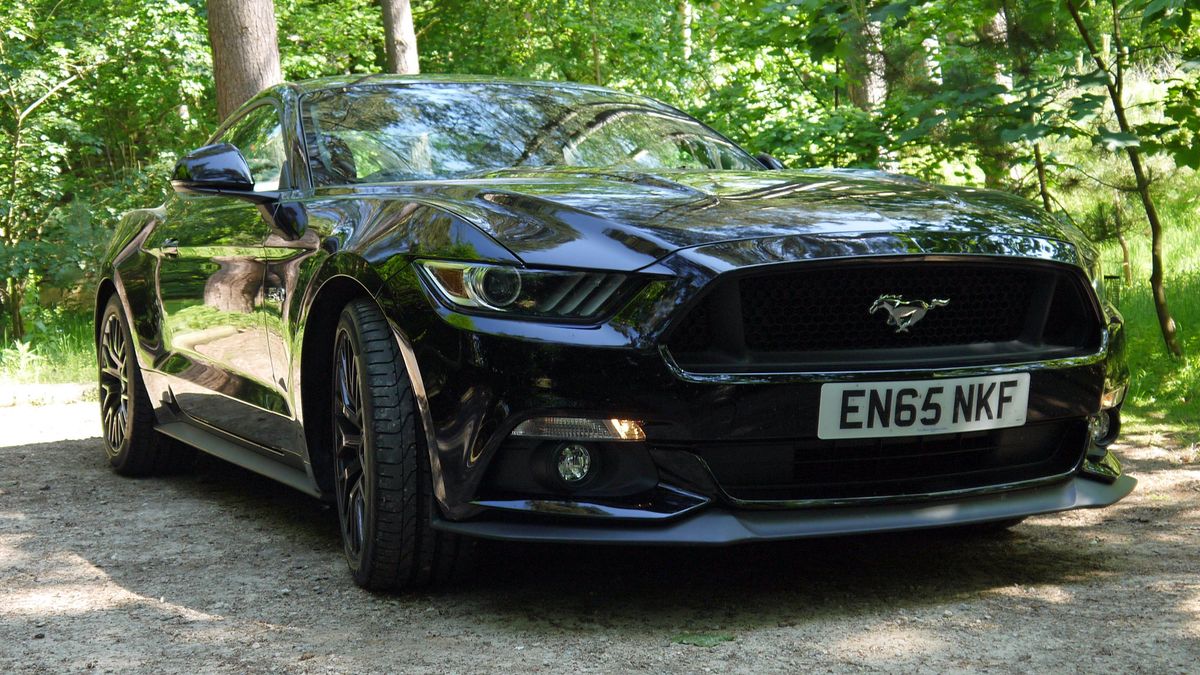 2016 Ford Mustang: the American icon muscles in on the UK to make you ...