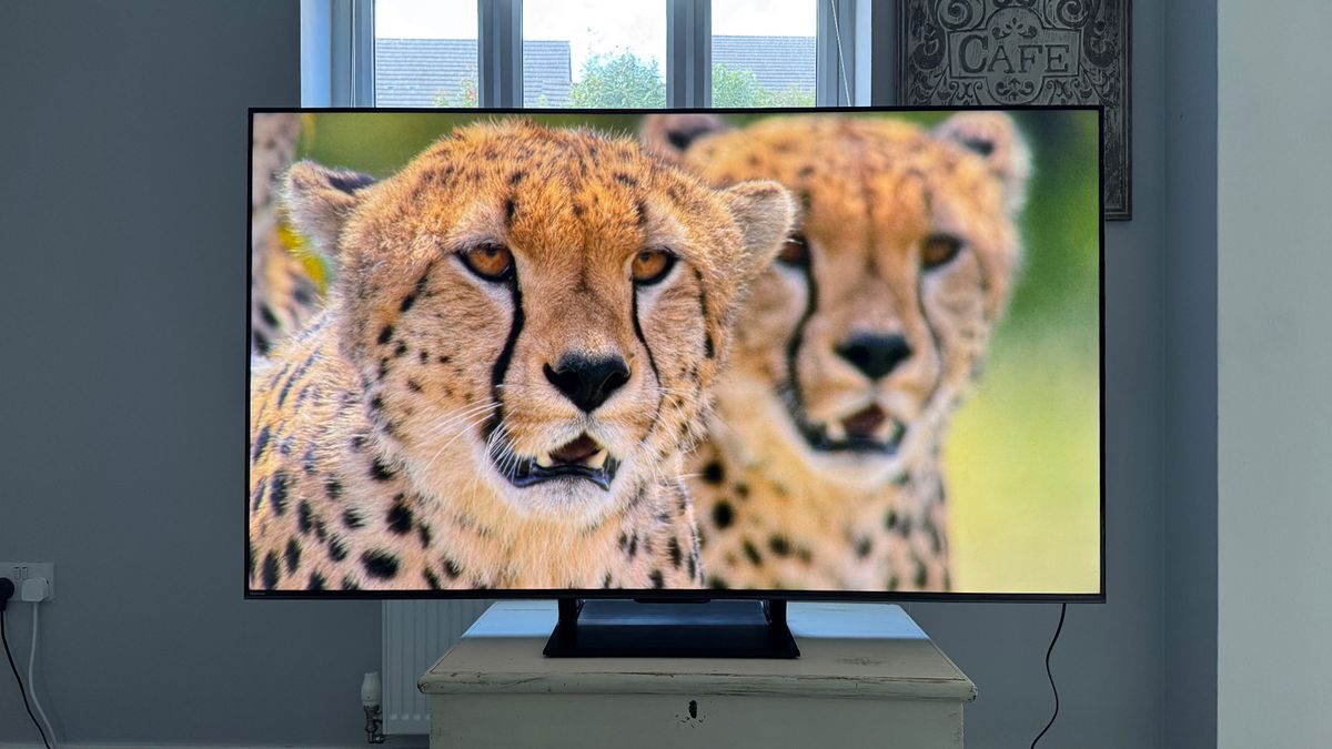 Hisense U7Q Pro review: dazzlingly good at times – but can’t always ...