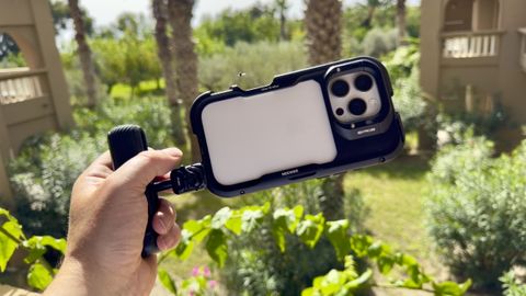 Best iPhone camera grips: rigs and cages to hold your smartphone steady ...