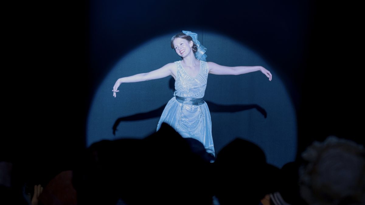 Pearl Ending Explained: How X’s Murderous Maiden Became Who She Is ...