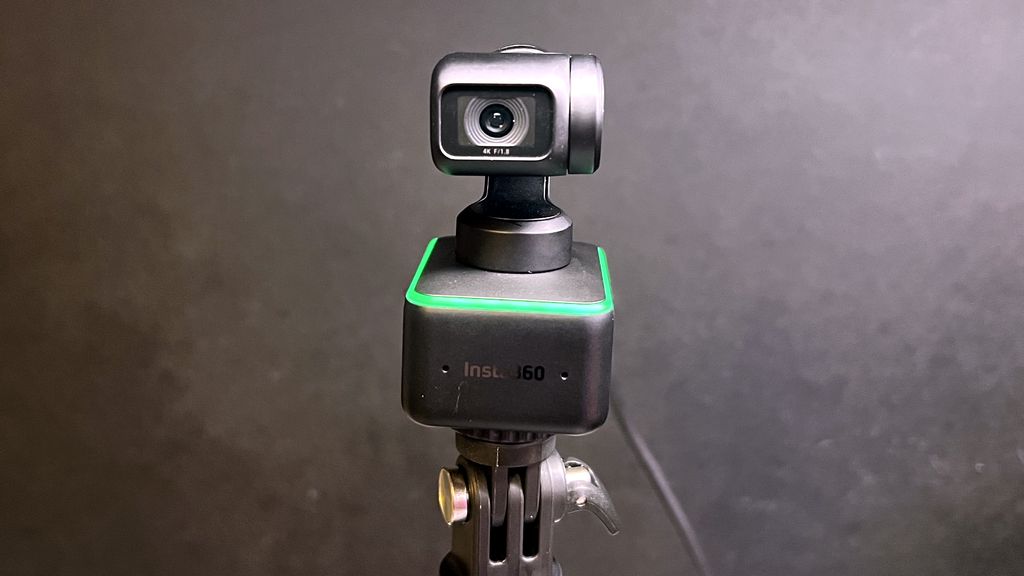 Insta360 Link Review: A 360-degree Action Cam in Webcam Form | Tom's ...