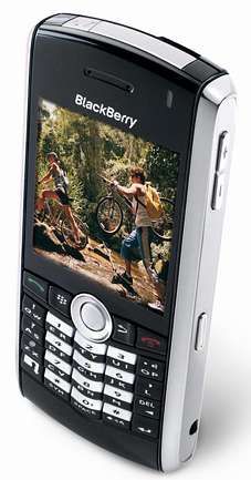 Blackberry Pearl PDA - Holiday Buyer's Guide 2006, Part 5: The Mobile ...