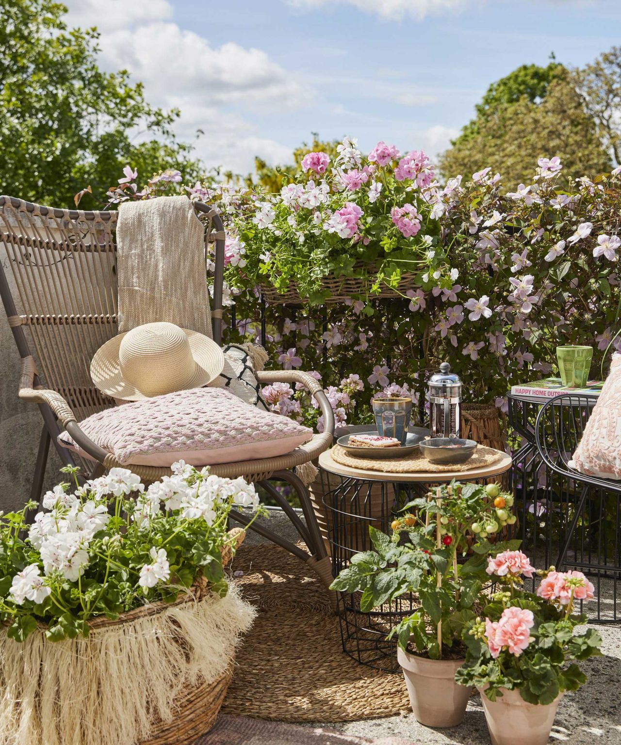How to revive dried-out plants: to bring them back to life | Homes and ...