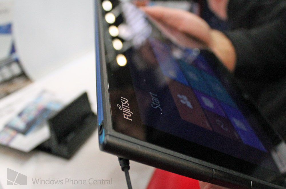 Hands on with Fujitsu’s waterproofed Windows 8 Arrows Tablet | Windows ...