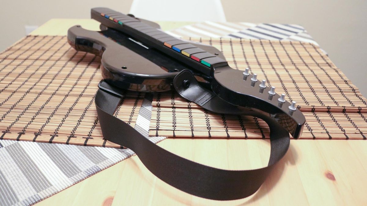 I just tried this new guitar controller — and it's perfect for reliving ...