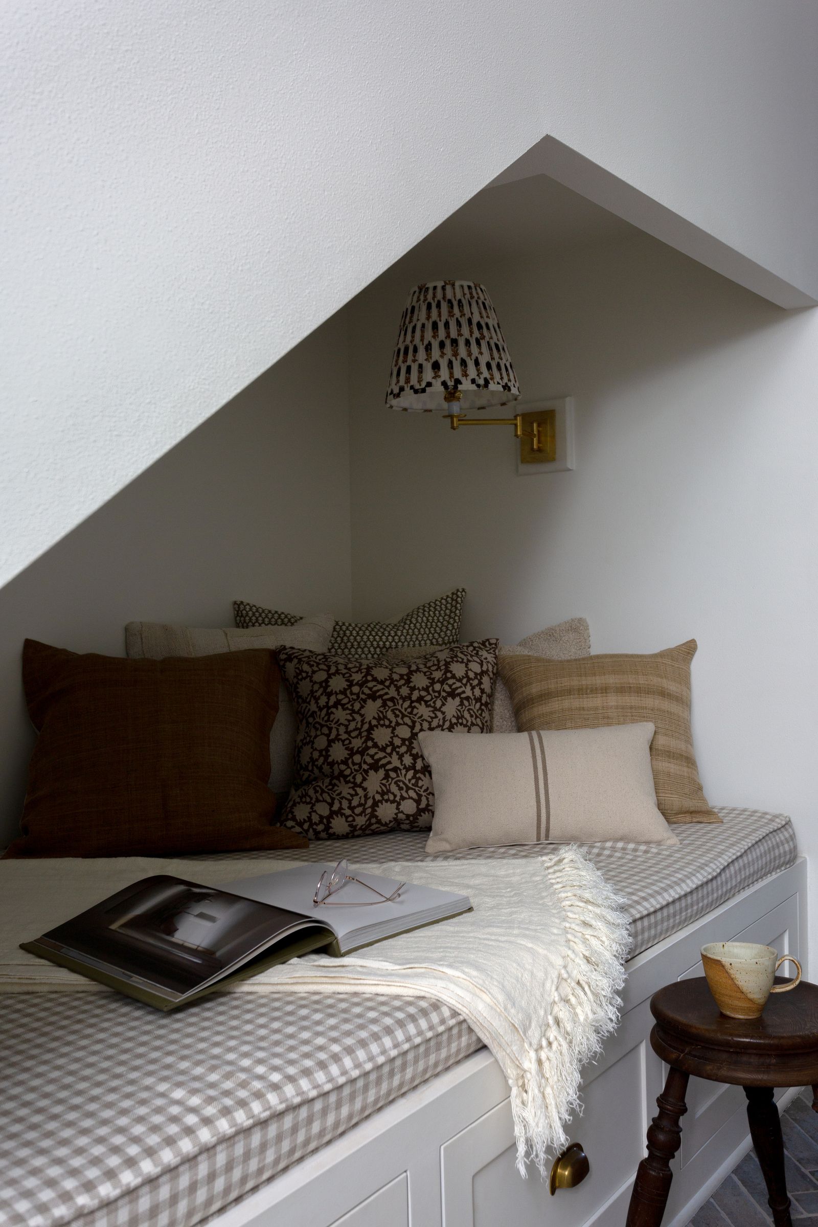 This Oregon farmhouse is the perfect, snug family home