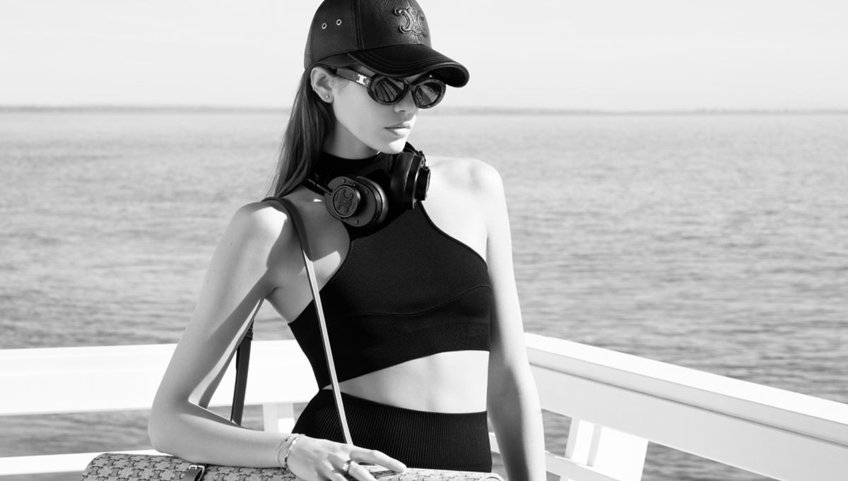Kaia Gerber's Celine Pilates Uniform Really Is Fit for Royalty | Marie ...