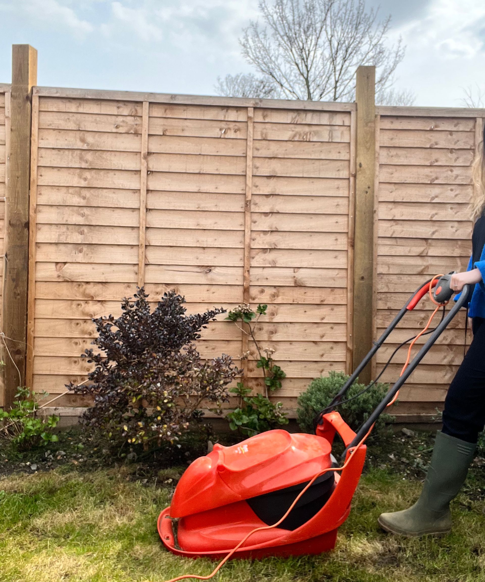 How to level a yard – fix a bumpy lawn or sloped garden yourself | Real ...