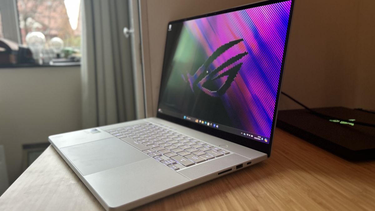 Asus ROG Zephyrus G16 2024 review: "a slick creator style aesthetic ...