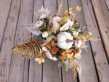 How to make a Cornucopia centerpiece for Thanksgiving | Real Homes