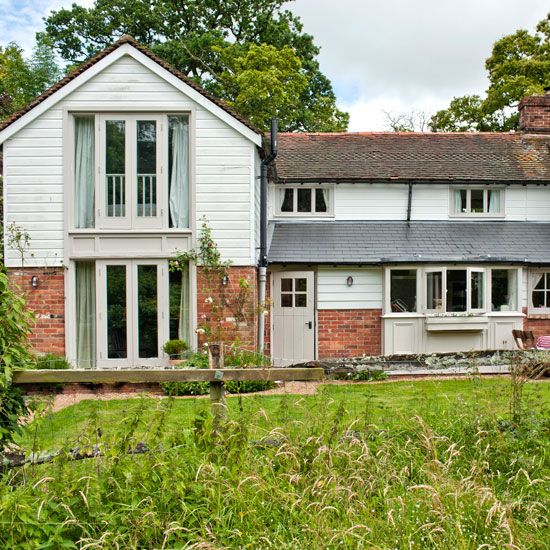 Take a tour around this stunning 19th-century Sussex cottage | Ideal Home