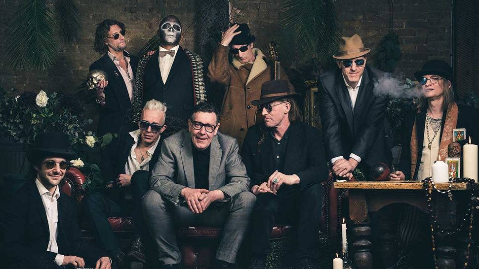 Alabama 3 vow to complete tour in tribute to fallen frontman | Louder