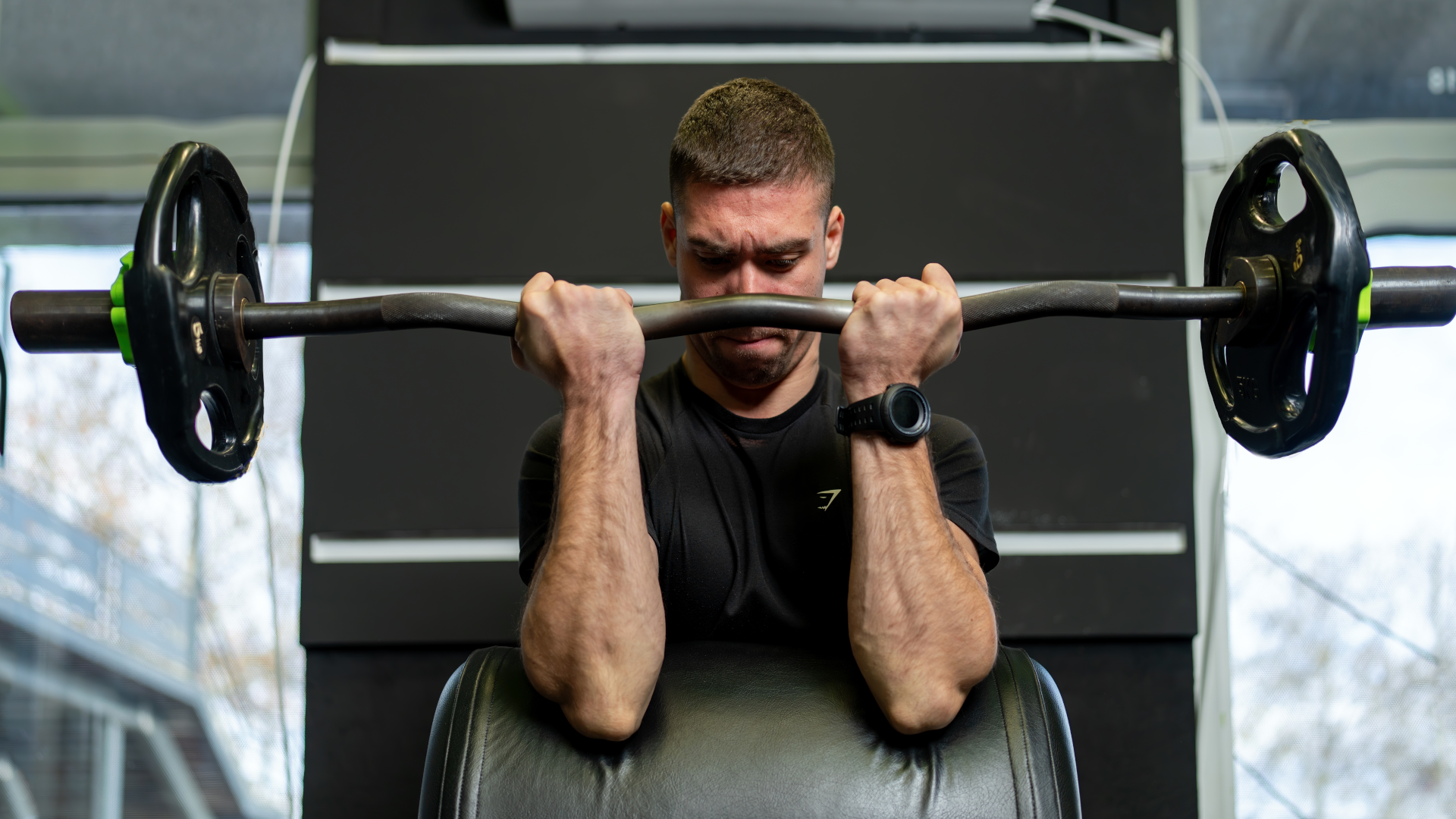 Does more muscle mean more strength? A new study gives a clear-cut ...