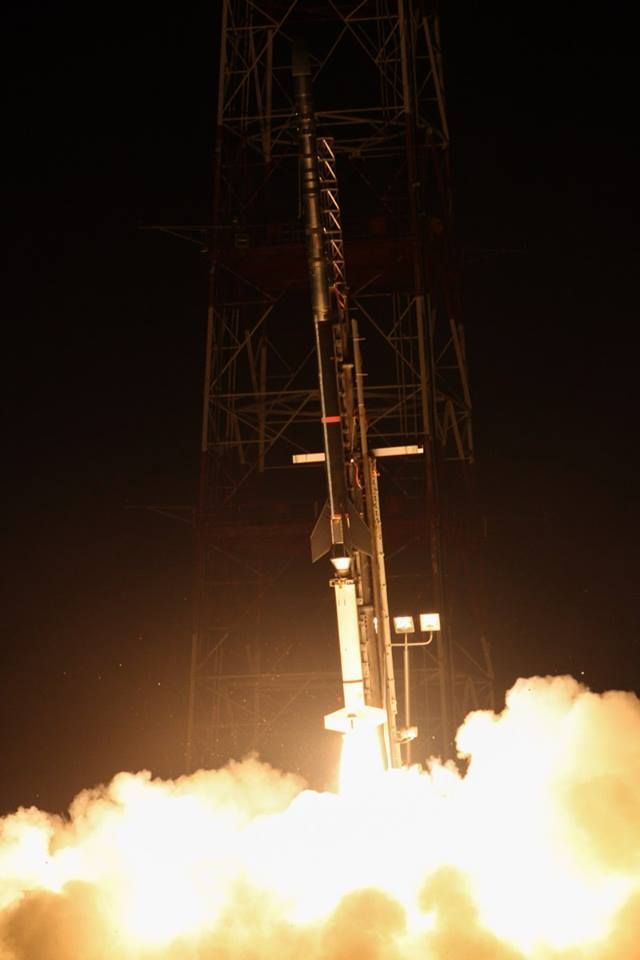 NASA Sounding Rocket Lights Up the Sky: Photos | Space