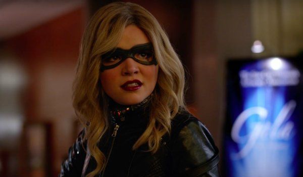 The Arrow Plotline That Could Be Seriously Changed By Legends Of ...