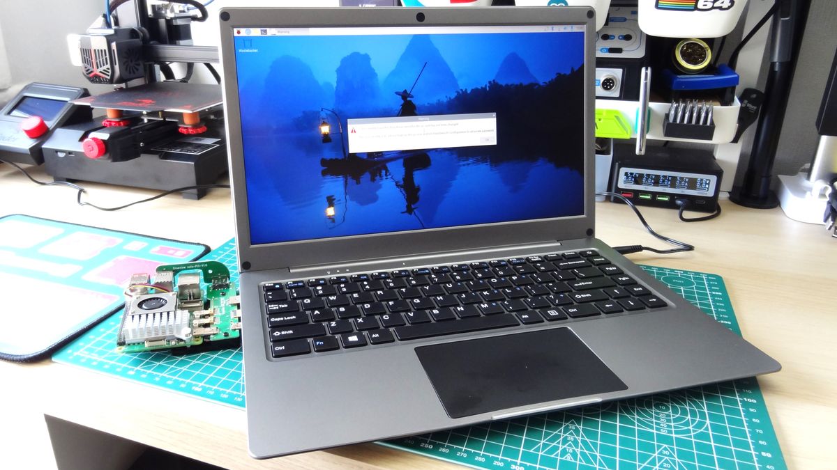 Elecrow CrowView Note Review: Portable Pi Projects | Tom's Hardware