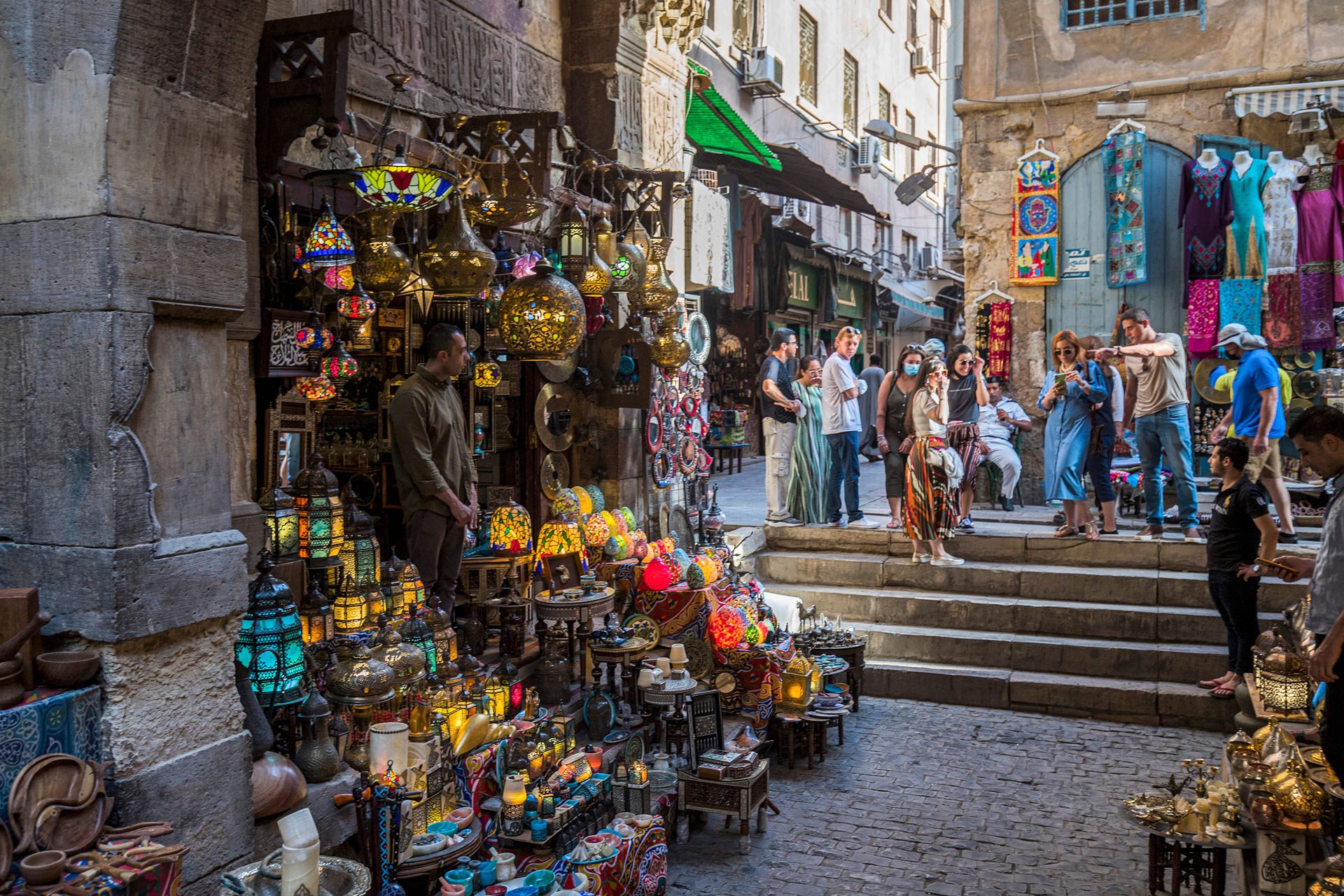 Shop 'til you drop at these 6 outdoor markets across the world | The Week