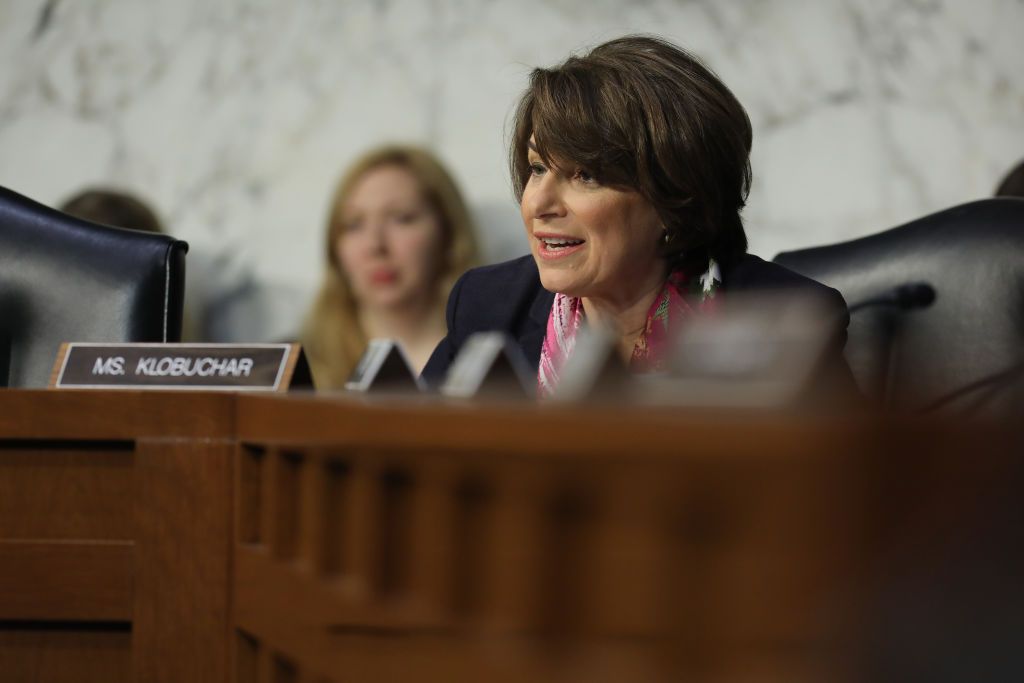 Democratic Sen. Amy Klobuchar reportedly gave her staffers tardy slips ...