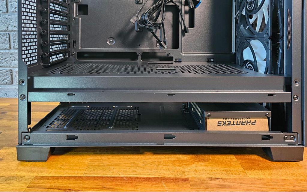 Hands-On with Phanteks' XT Pro Ultra PC case: Modern features with lots ...