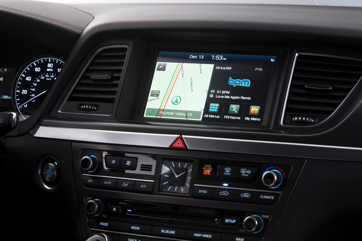 2015 Hyundai Genesis Sedan Android Infotainment