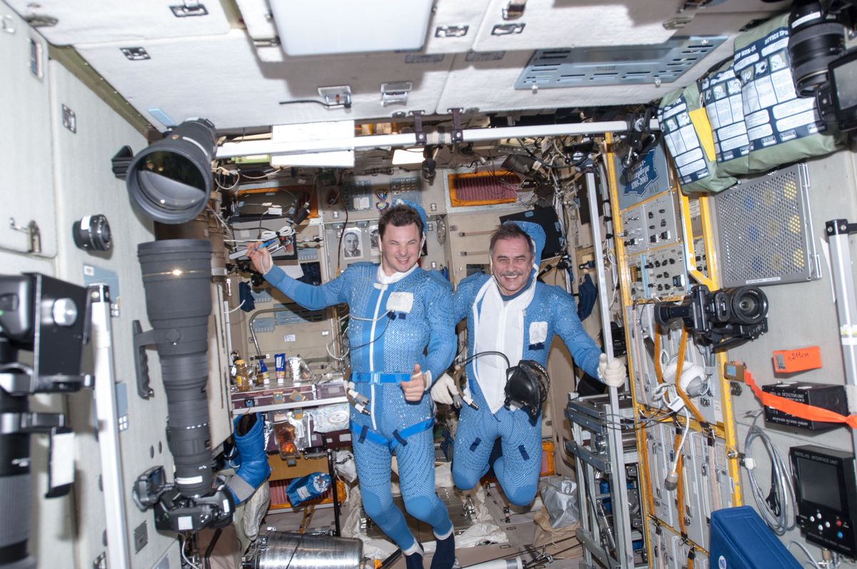 Russian Cosmonauts Walk in Space (Photos) Exploration: Page 2 | Space