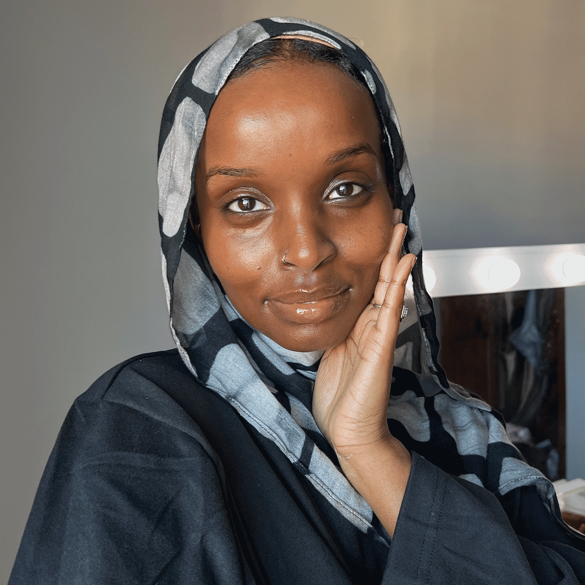 Articles by Aniyah Morinia | Who What Wear