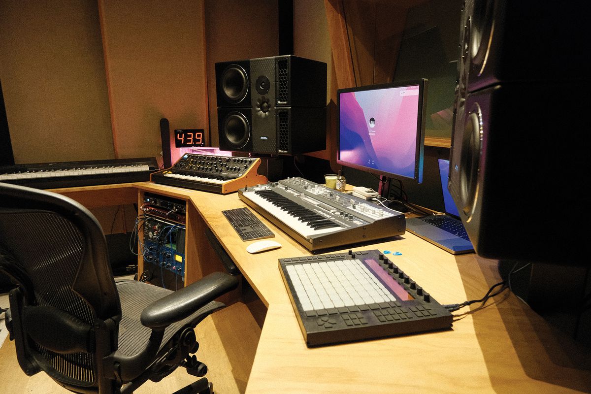 Lewis Thompson: "The best ideas happen as mistakes – selecting the ...