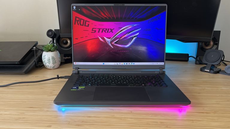 Asus ROG Strix G16 (2025) review: "a jack of all trades" | GamesRadar+