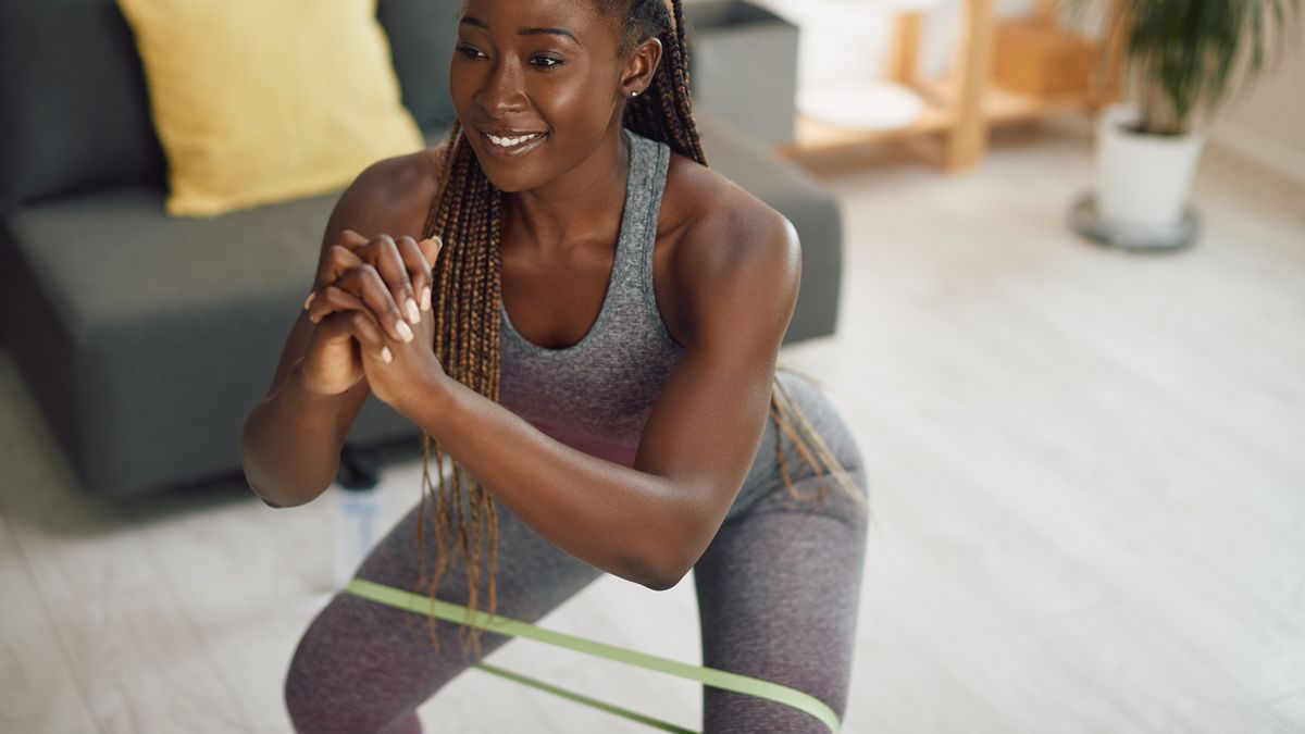 Five moves, a resistance band, and a workout to tone and define your ...