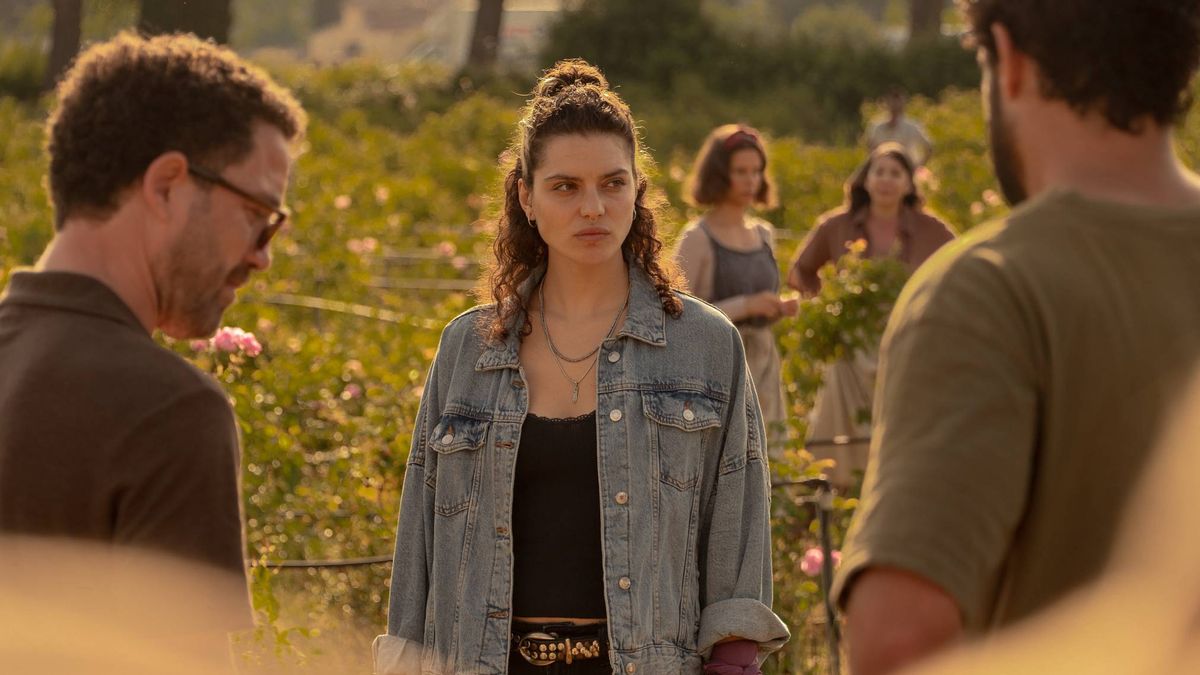 Under a Dark Sun episode 2 recap: Can Alba escape the grave? | What to ...