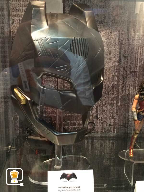 Batman's Bulky Power Suit Looks Almost Iron Man-Ish | Cinemablend