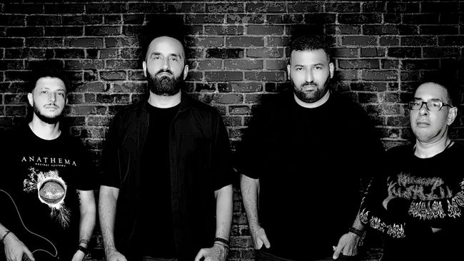 Múr - Múr review: anyone who loves epic, powerful and fervent ingenious ...