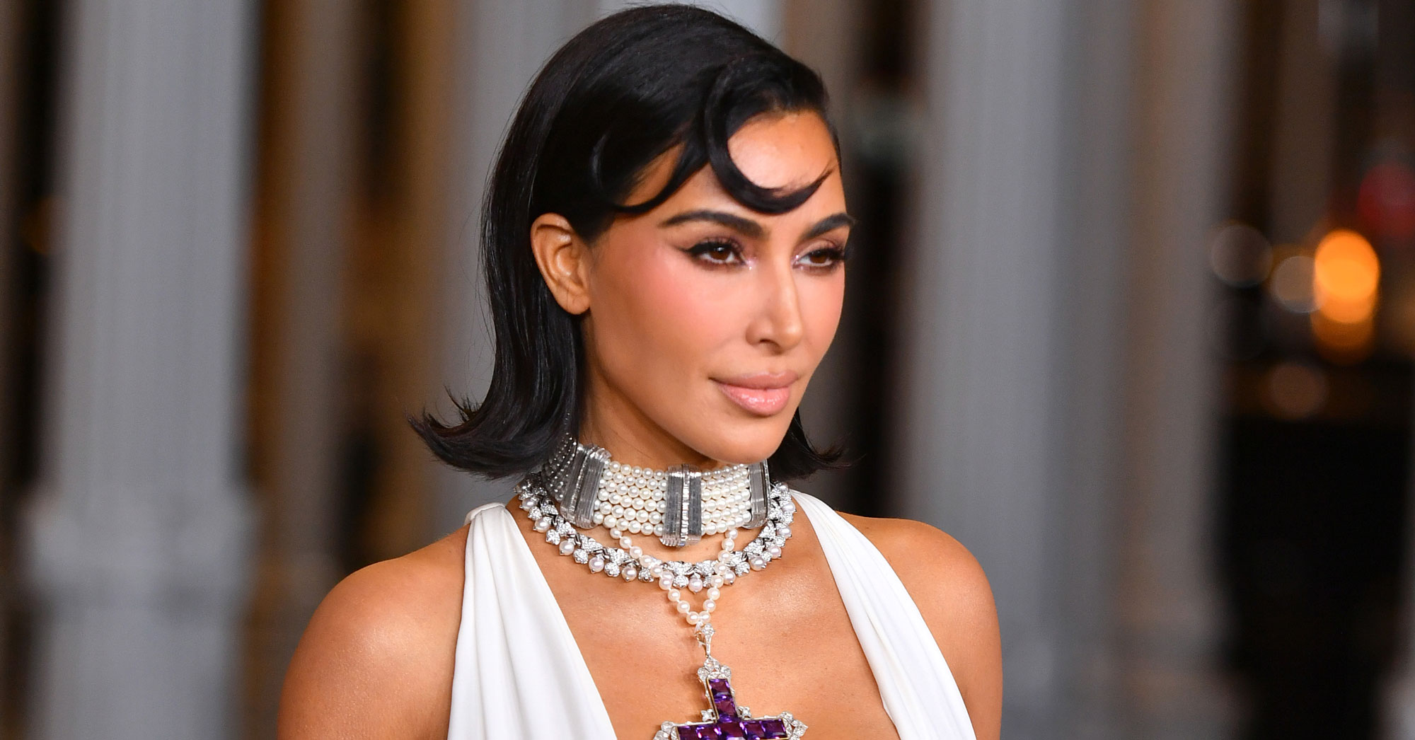 Kim Kardashian Wore Princess Diana's Cross Necklace | Who What Wear