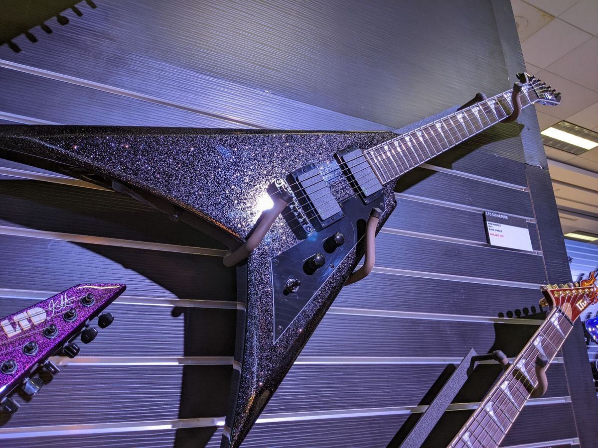 NAMM 2022: ESP officially confirms Kirk Hammett signature V-style model ...