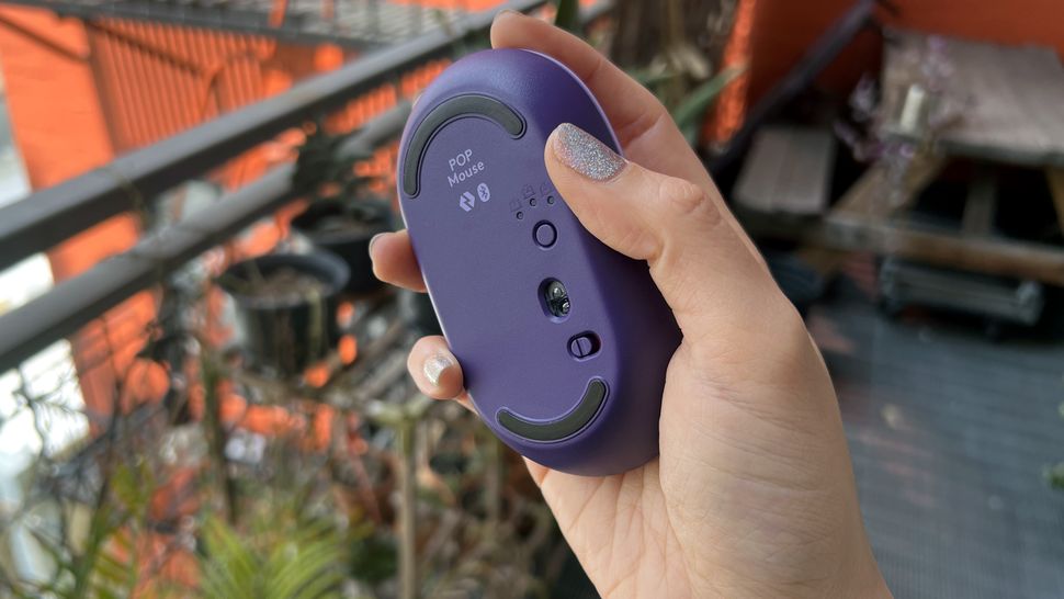 Logitech Pop Mouse Review: Just a Pop of Color | Tom's Hardware