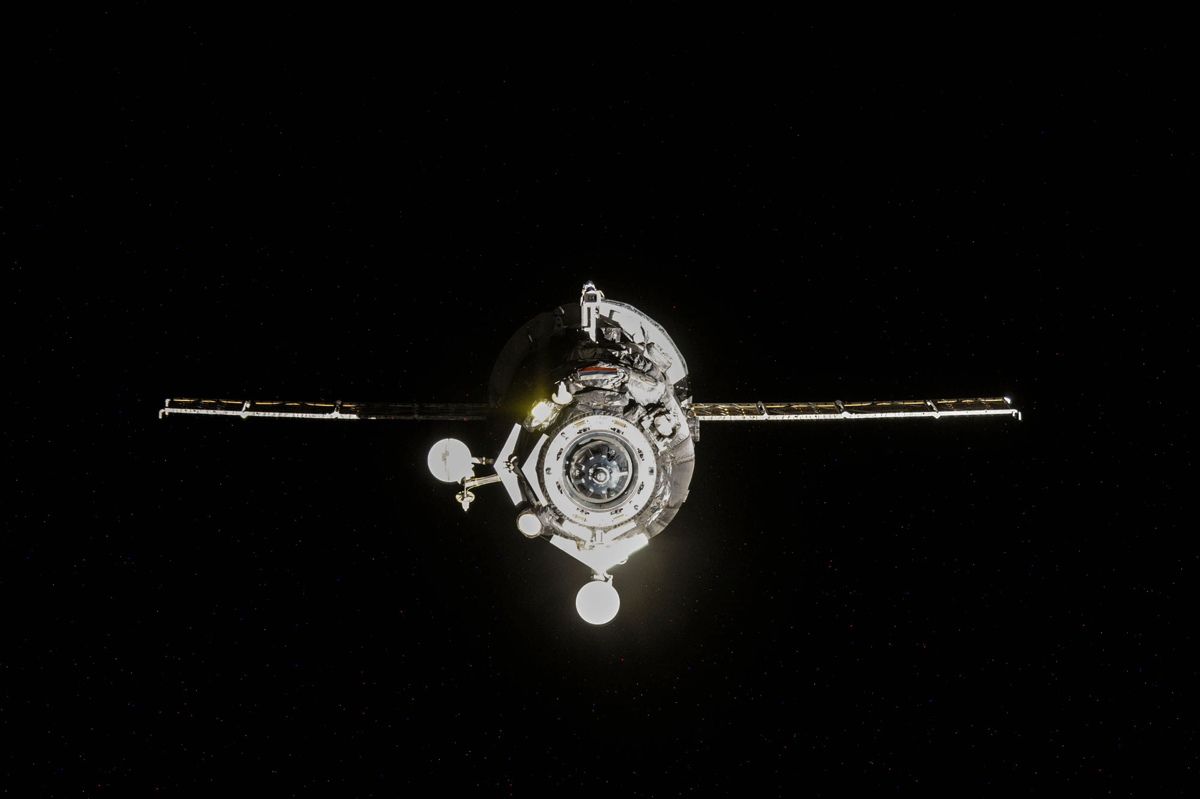 Russia's Progress Spacecraft: ISS Supply Ship | Space