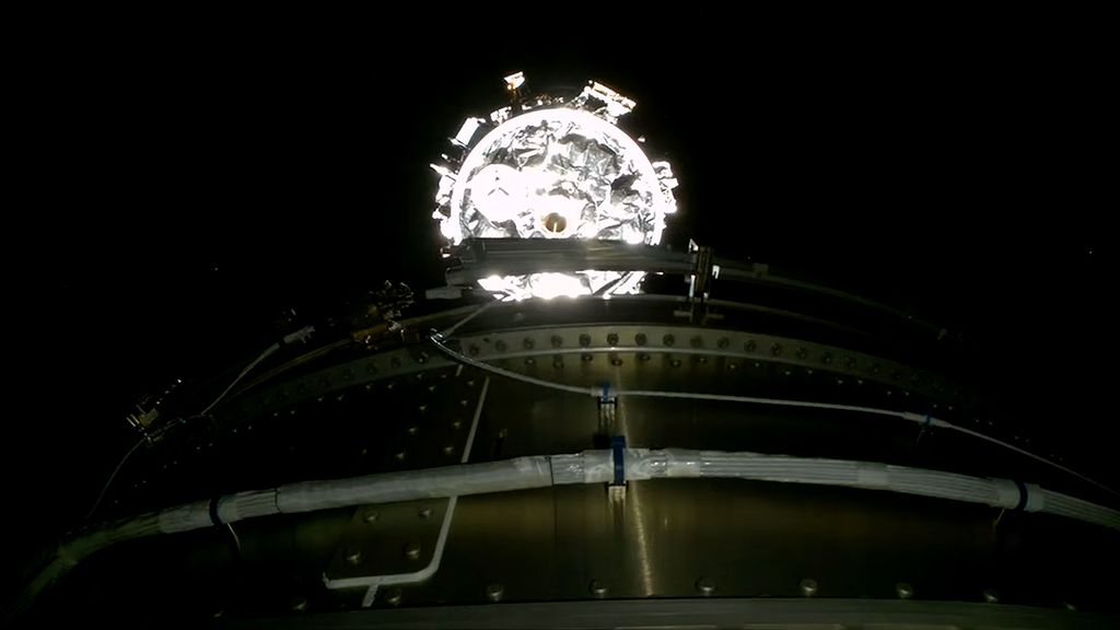 SpaceX launches Northrop Grumman's biggest-ever cargo spacecraft on its 1st mission to the ISS ...