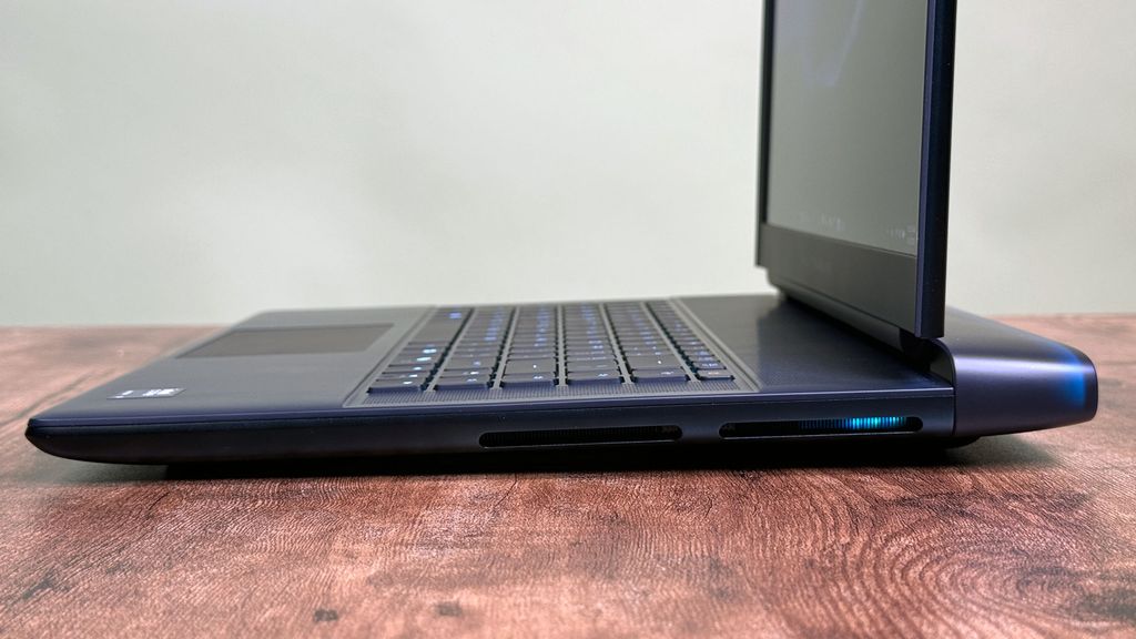 Alienware 16 Area-51 review: a big, mysterious powerhouse | Tom's Hardware