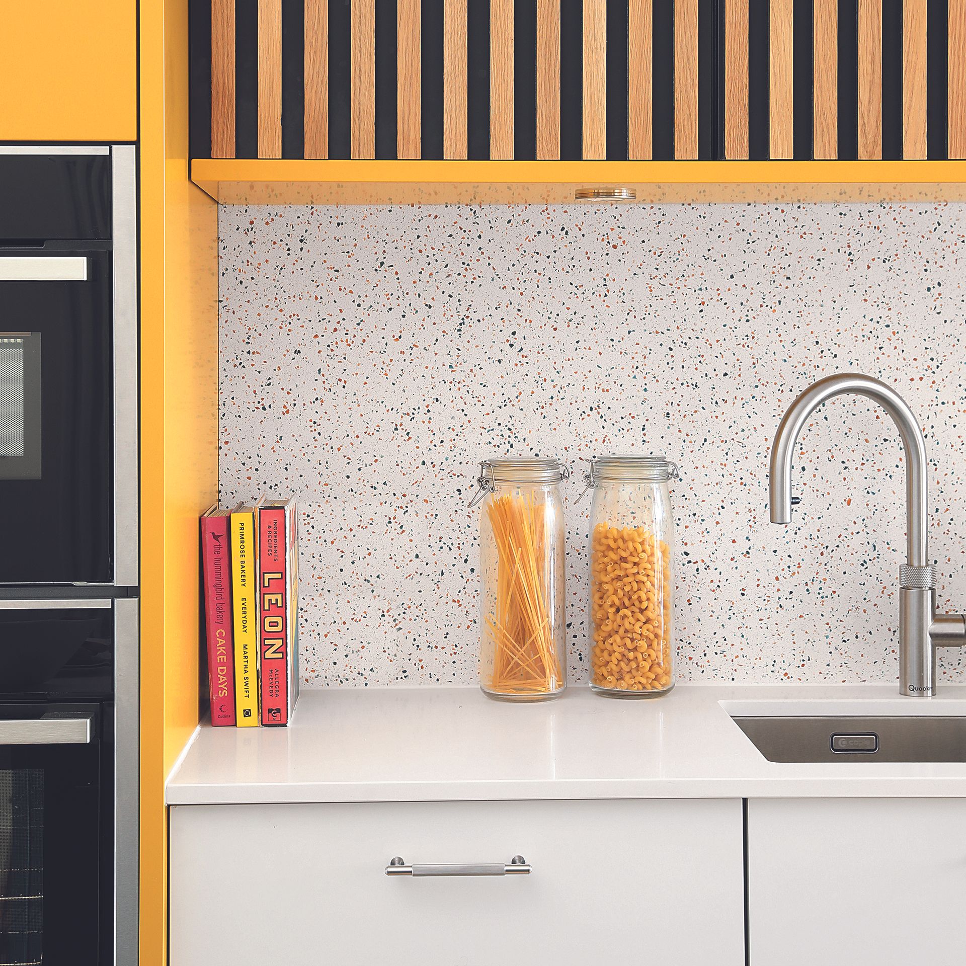 Painting kitchen worktops – a step-by-step guide | Ideal Home