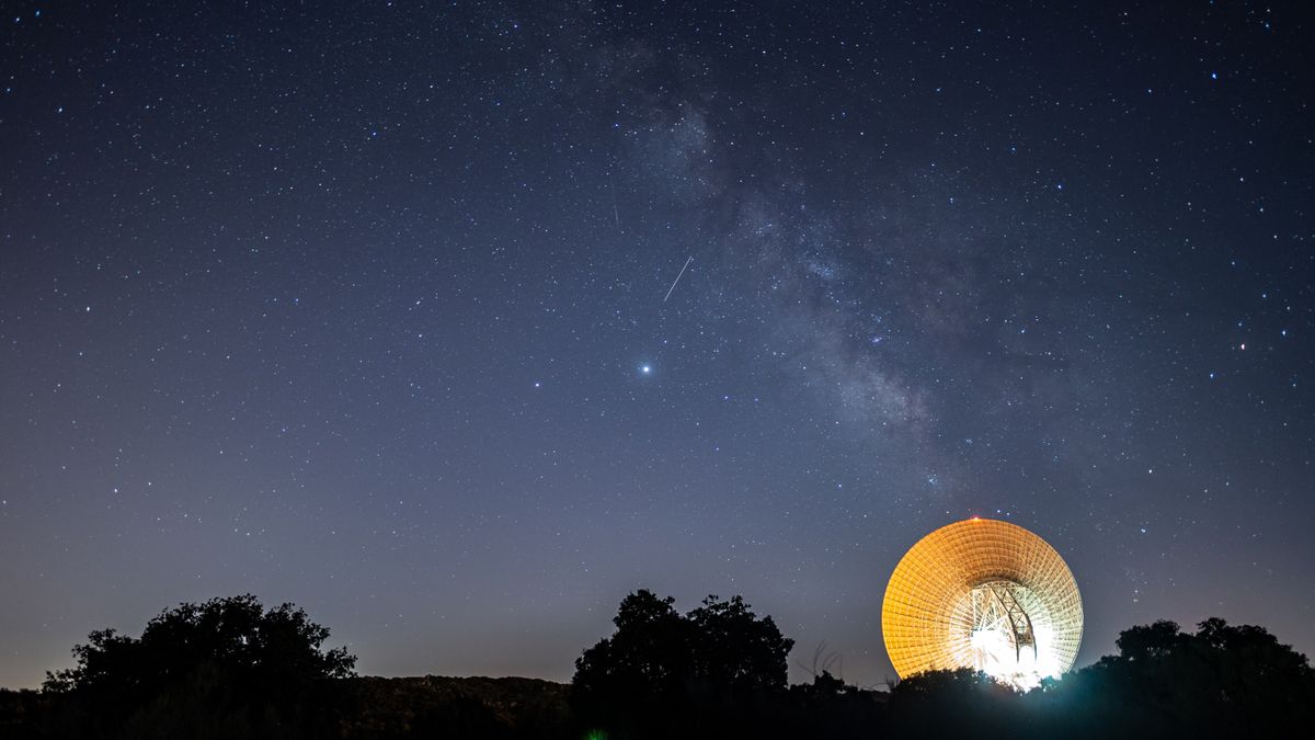 Expert advice for new stargazers: How to begin your amateur astronomy ...