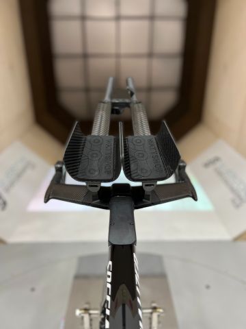 In the wind tunnel with Alan Murchison, the world's fastest Michelin ...