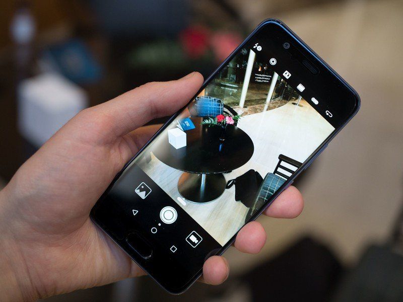 Huawei P10 + P10 Plus review: Great phones, with one fatal flaw ...