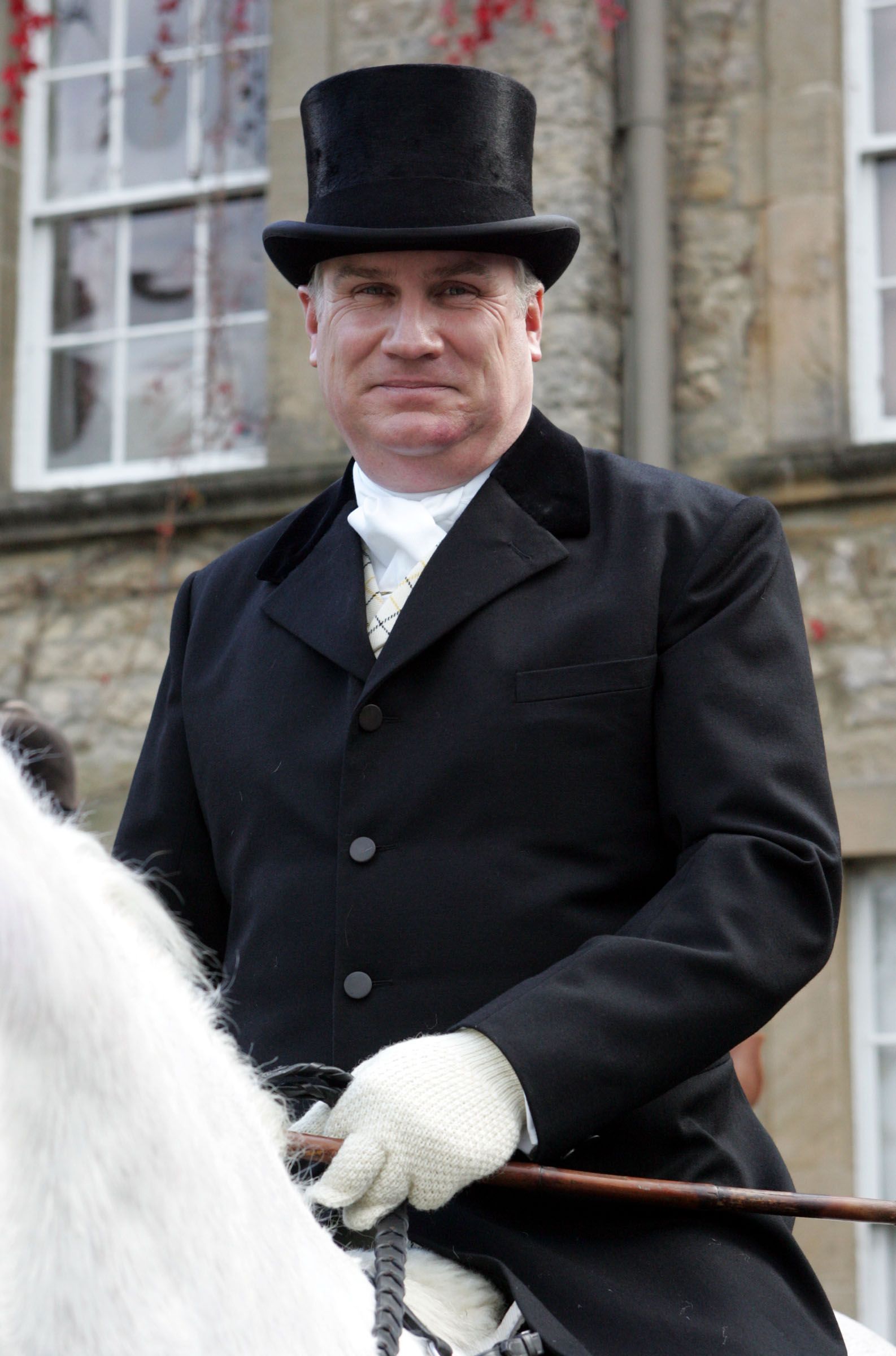 Did Lord Ashfordly trash the hunting den? | Episode | Heartbeat | What ...