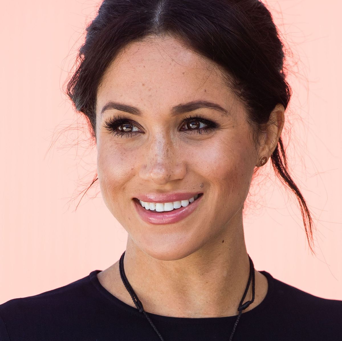 Meghan Markle Pink Moon Labor Theory | Marie Claire