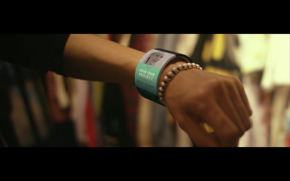 Did Microsoft give us a glimpse of its Surface "phone" vision ...