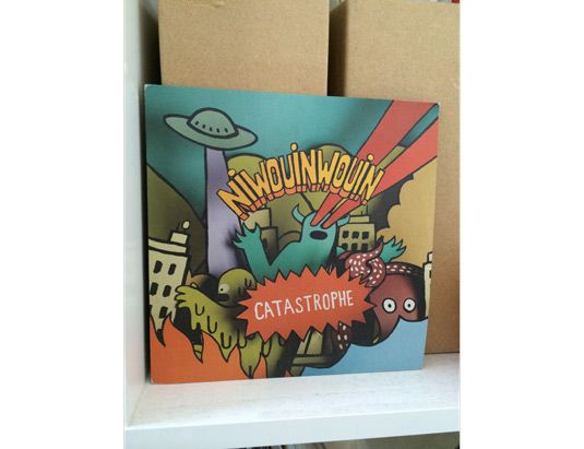 This illustrator's 'messy but fun' studio space will inspire you ...