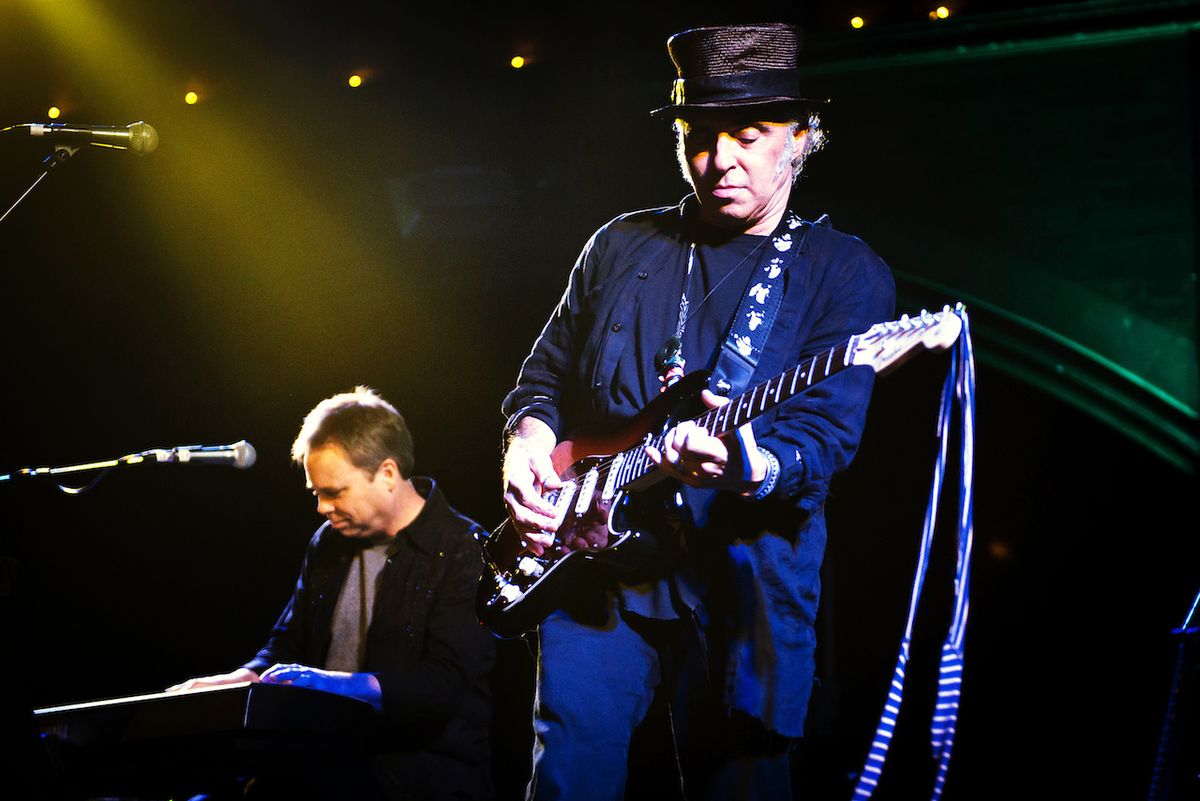 Nils Lofgren, live in London | Louder