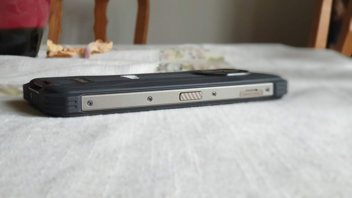 Doogee V10 rugged smartphone review | TechRadar