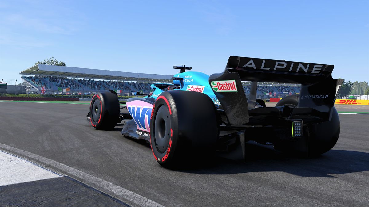 Inside the F1 team treating esports like a Formula One Grand Prix | PC ...